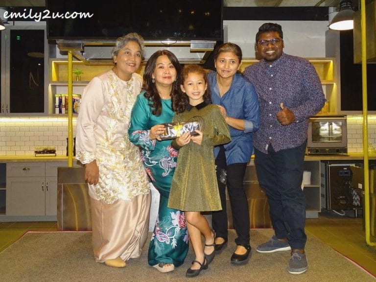 International IPOH Fashion Week Raya Hi-Tea with Media Friends | From ...