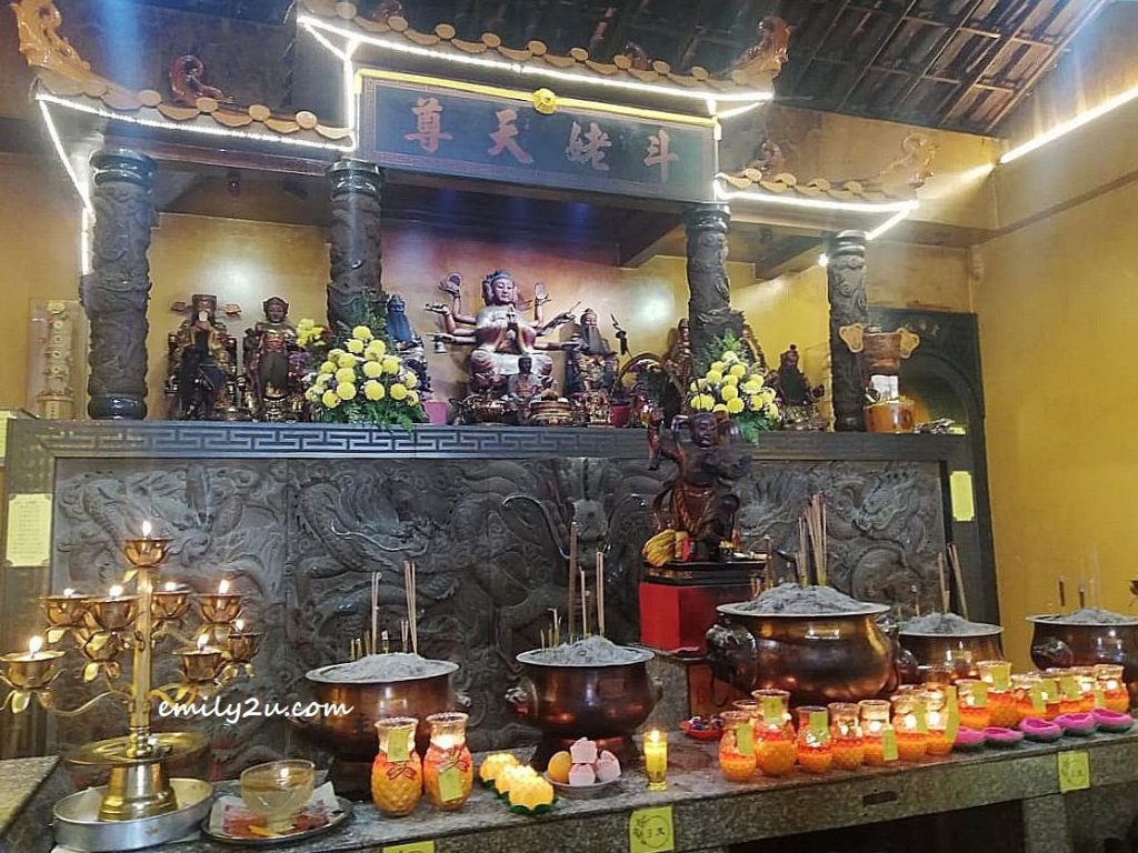 Kuala Kangsar Tow Boo Keong Nine Emperor Gods Festival Celebrations ...