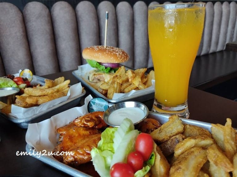 Rediscovering the Favourite Flavours of Wing Zone Malaysia in Meru Raya ...