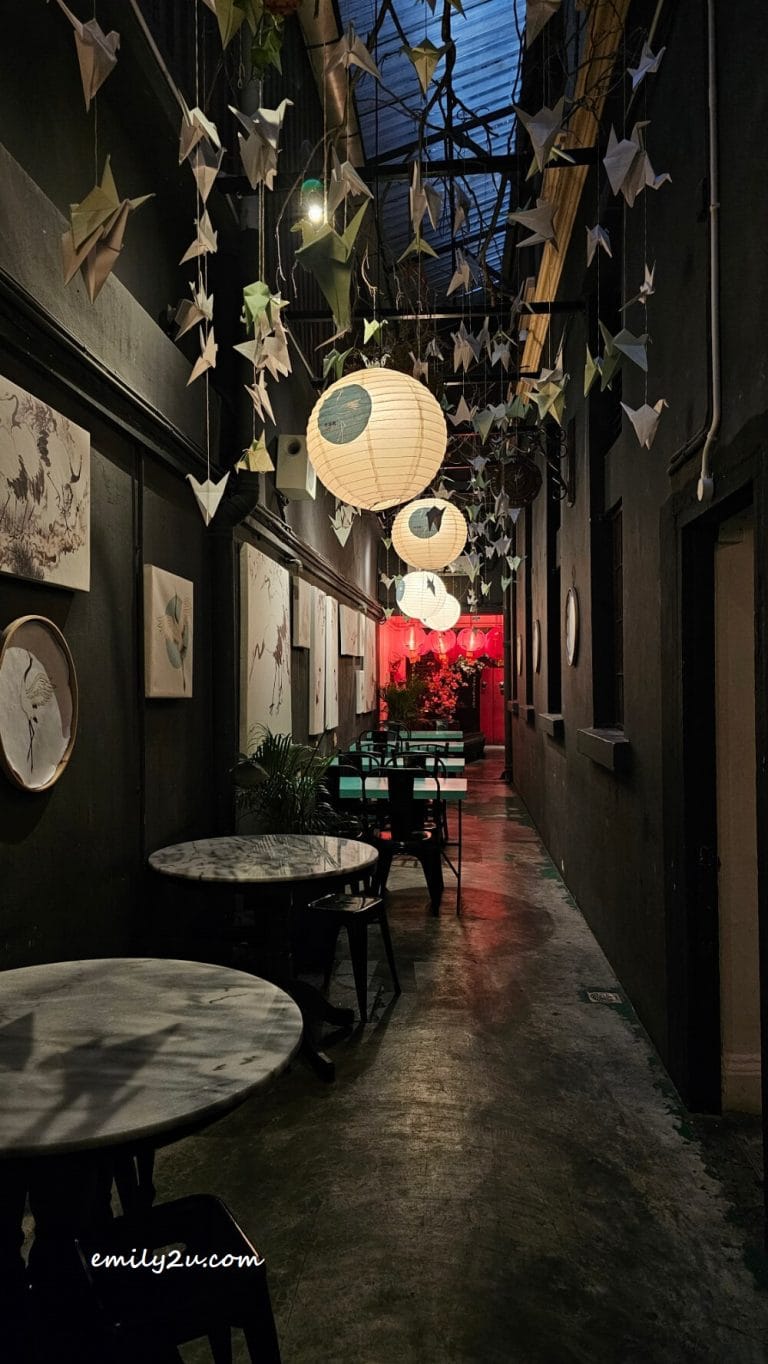 Delightful Raya Dulang Set with a Touch of Old World Charm at Crane KL ...