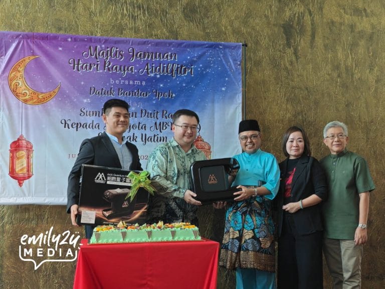 Charity Hari Raya Celebration with Ipoh City Mayor | From Emily To You