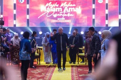 Kelab Bakti Gunung Keledang with Datuk (Dr) M. Nasir Charity Gala ...